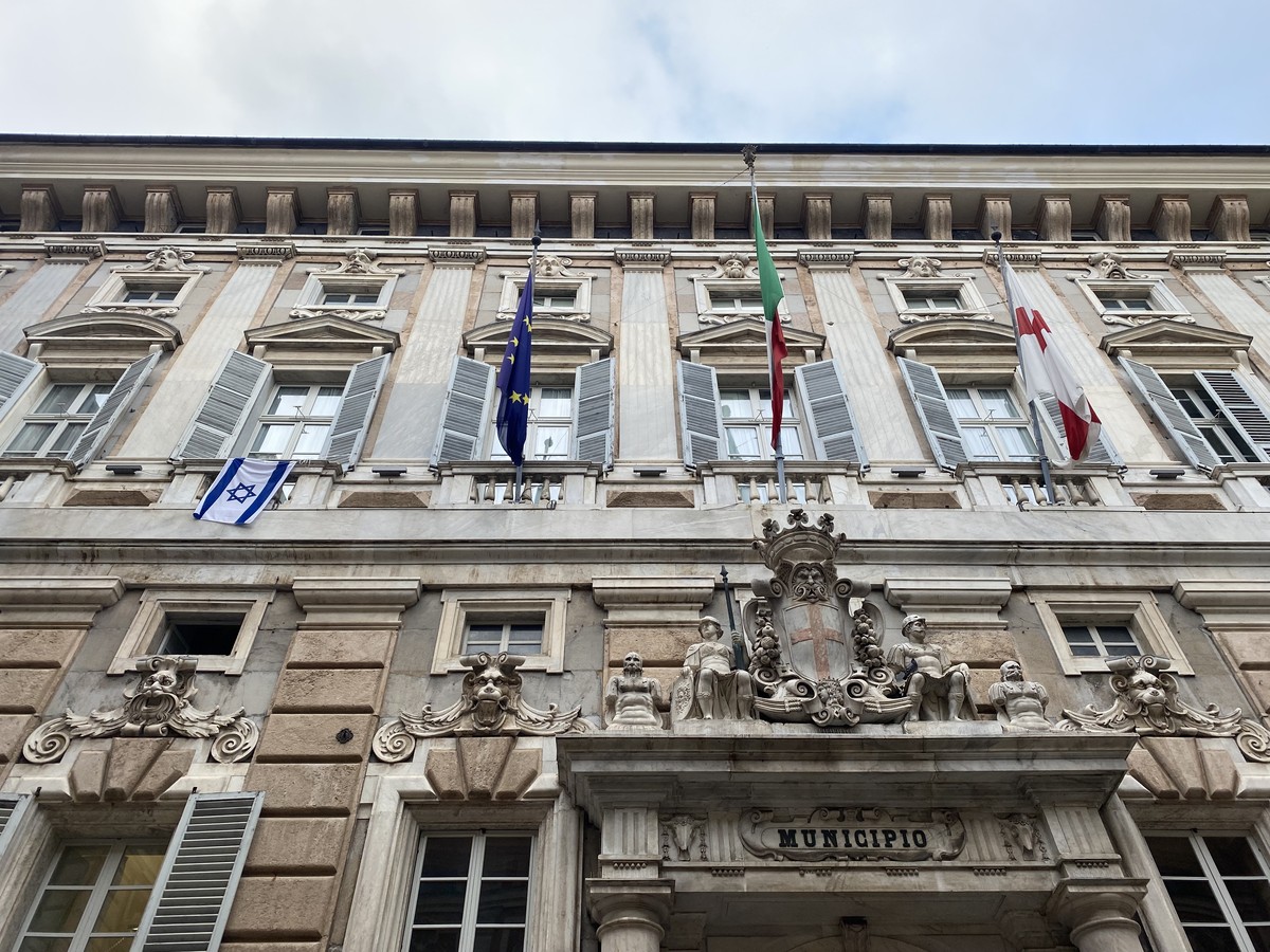 Il Comune di Genova condanna l'aggressione di Hamas allo stato di Israele. Solo Crucioli vota ...
