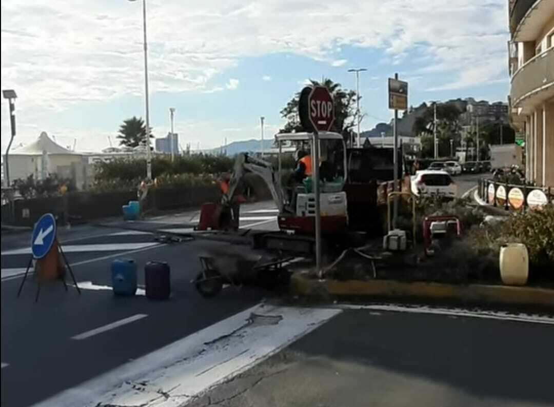 Albissola, scattati i lavori per un nuovo impianto semaforico a ...