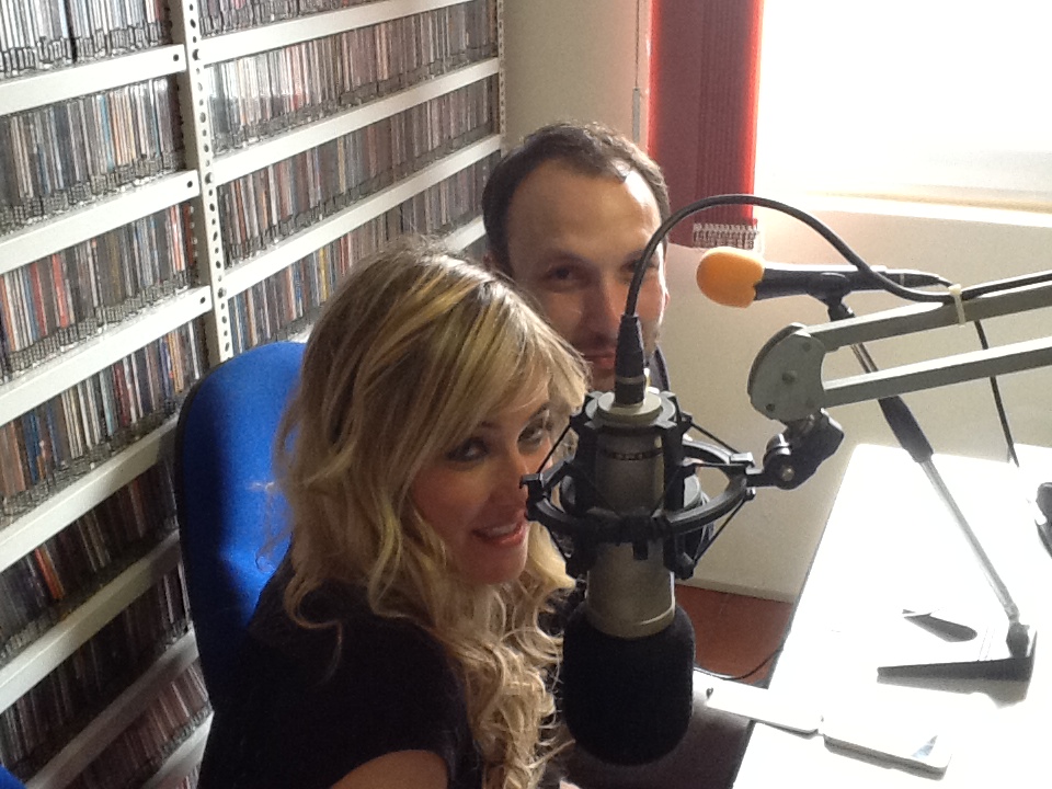Elena Ballerini si è raccontata oggi ai microfoni di Radio Onda Ligure ...