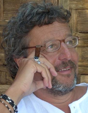 Ubik: Lorenzo Licalzi presenta il suo nuovo romanzo “Un lungo ...